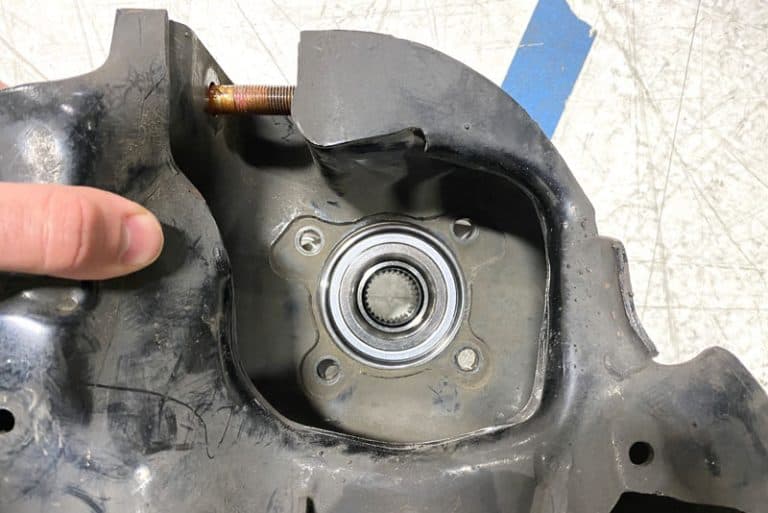 How to Make A 900 Horsepower Mazdaspeed 3 AWD Swap – CX7 Rear Subframe ...